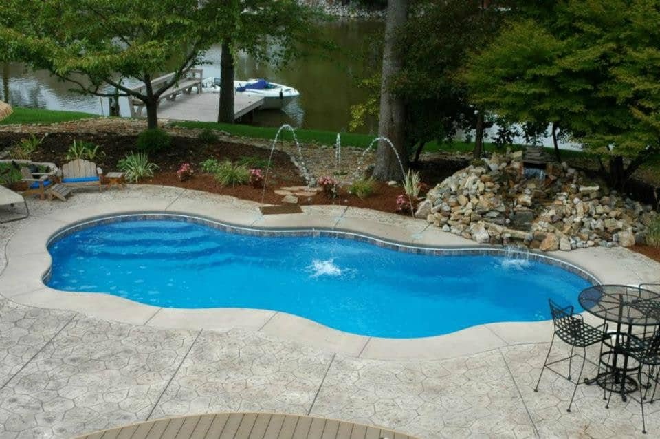 E. R. PARKER ENTERPRISES New Residential Swimming Pool